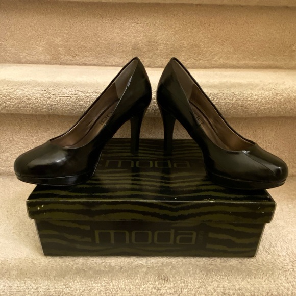 Moda Spana | Shoes | Mods Spana Black High Heels | Poshmark